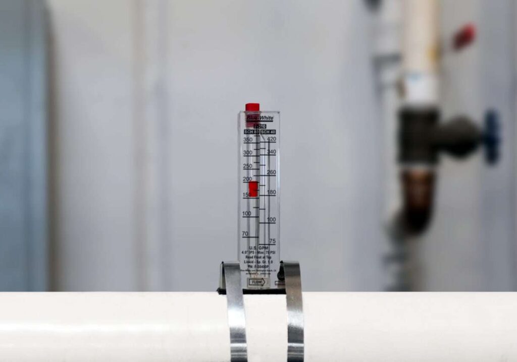 Flow Measurement for Commercial Aquatics - Blue-White Industries